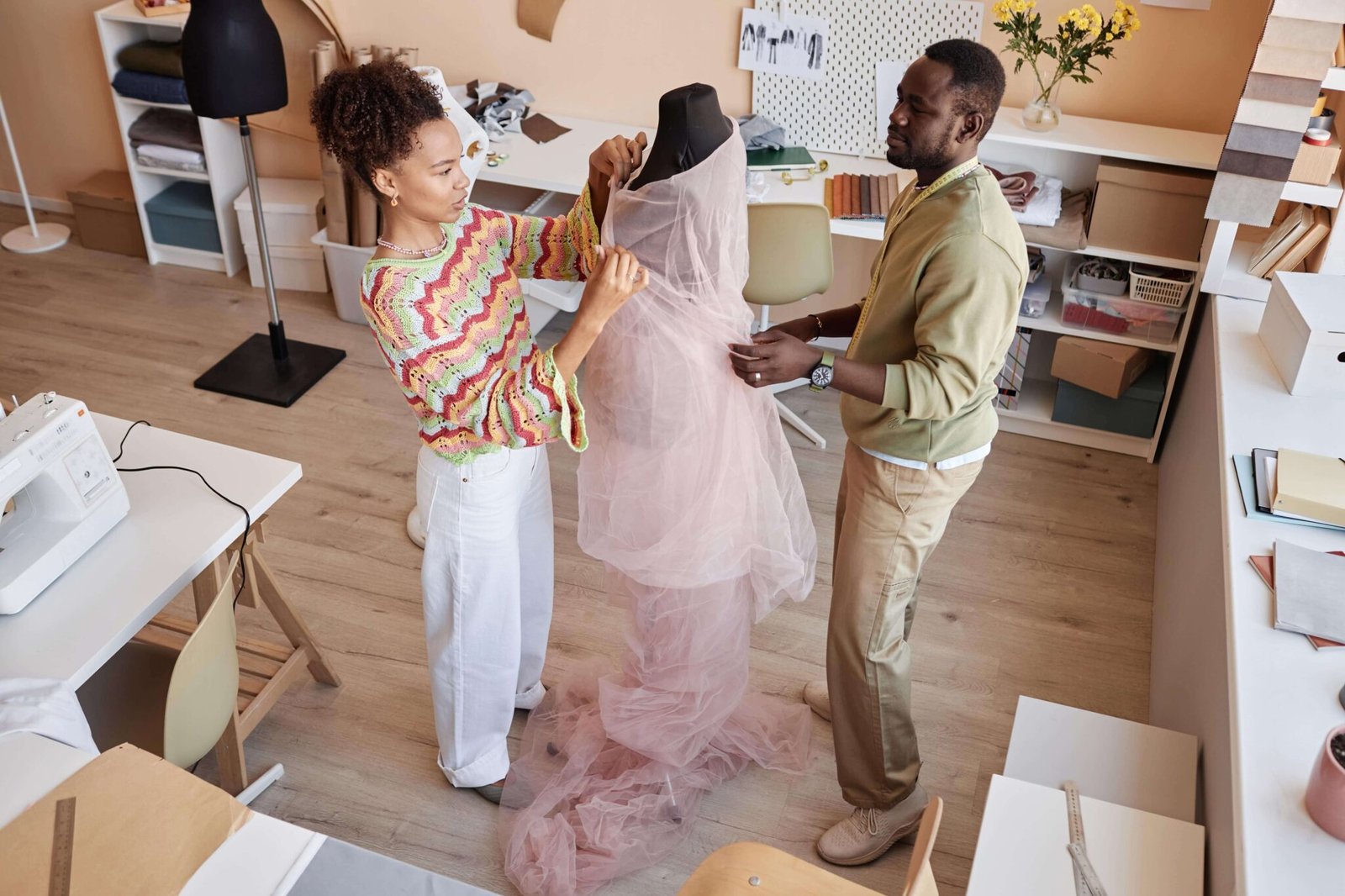 How To Become A Fashion Designer In India: A Complete Guide